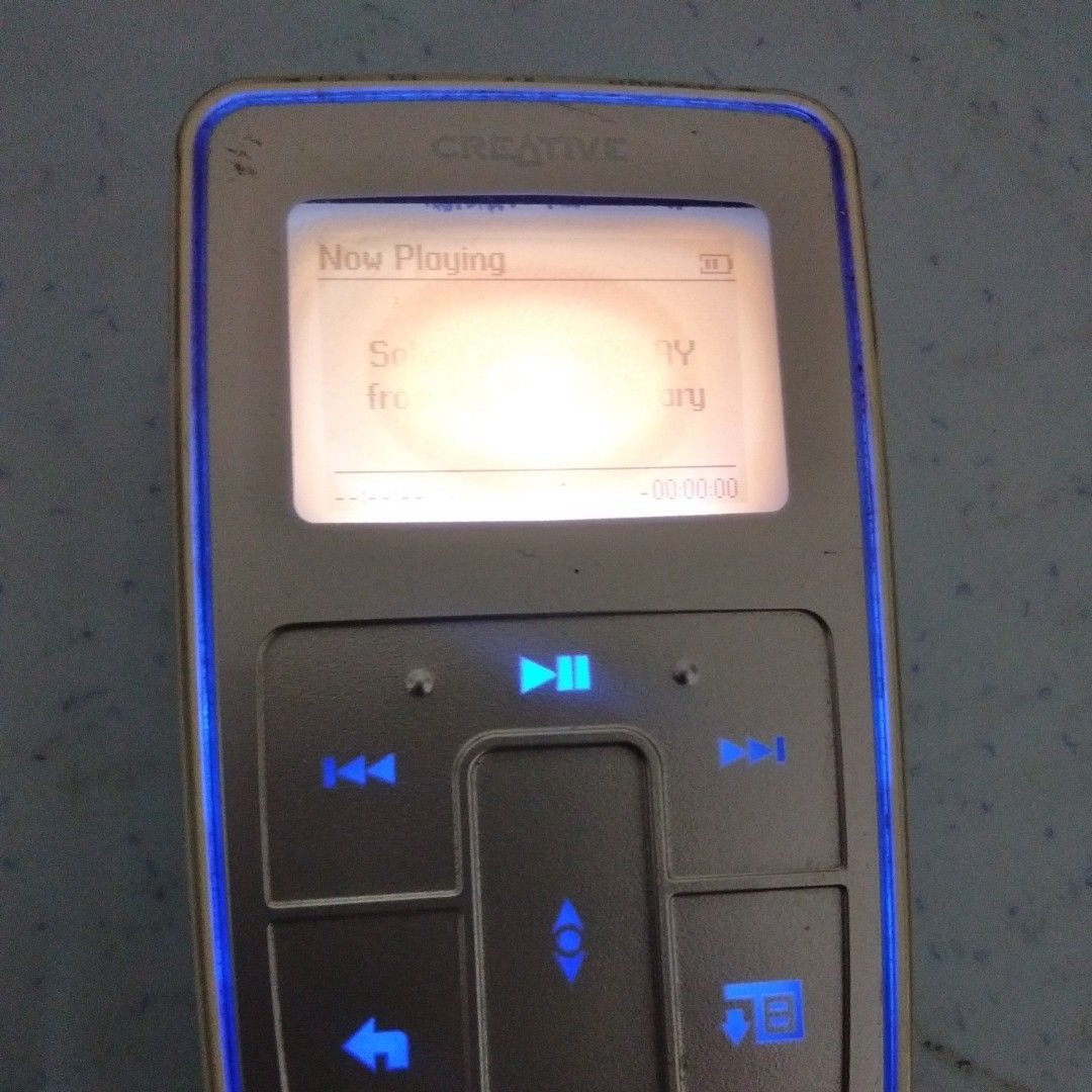 Zen Micro MP3 Player 5GB (2004), Audio, Portable Music Players on Carousell