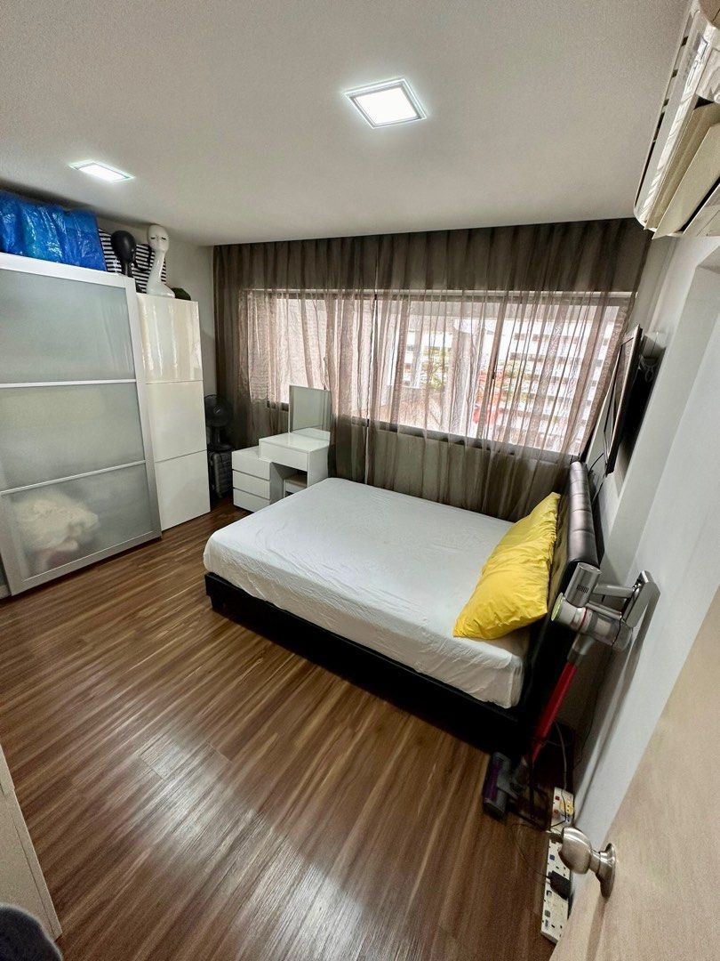 2 spacious common rooms in Jurong HDB EM for rent , Property, Rentals ...