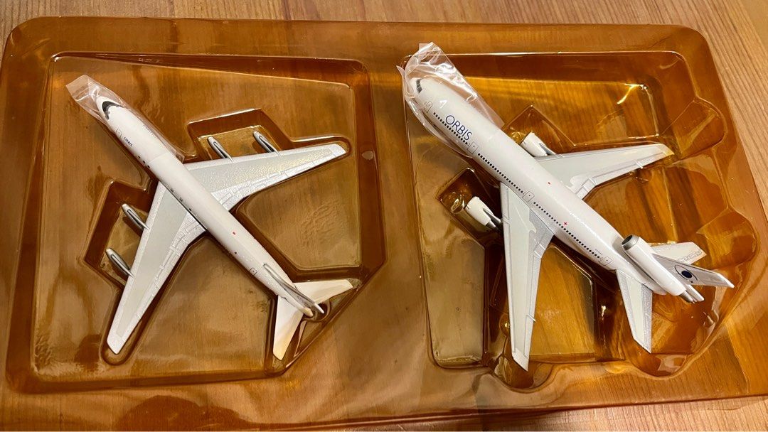 絕版 ORBIS DC8 & DC10 1:400 Diecast 模型飛機 1:400, 興趣及遊戲, 收藏品及紀念品, 古董收藏 ...