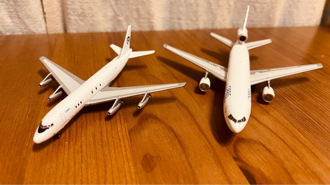 絕版 ORBIS DC8 & DC10 1:400 Diecast 模型飛機 1:400, 興趣及遊戲, 收藏品及紀念品, 古董收藏 ...