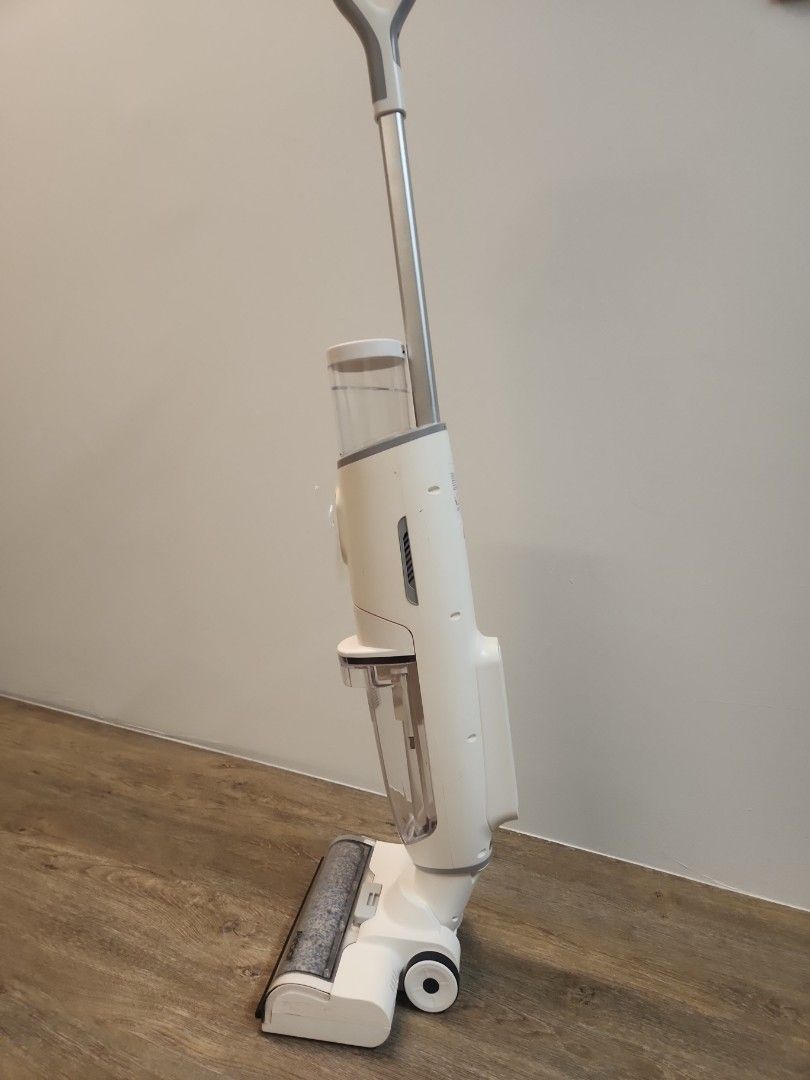 Airbot iClean Pro Wet Dry Vacuum Cleaner, TV & Home Appliances, Vacuum ...