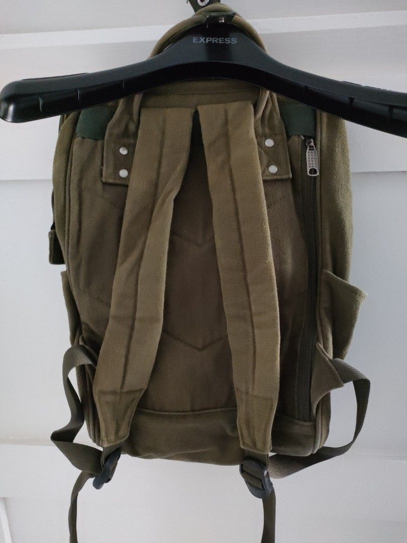 Army green Backpack, Men's Fashion, Bags, Backpacks on Carousell