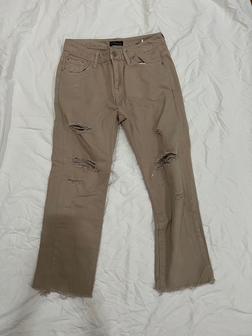 Beige Ripped Jeans, Women's Fashion, Bottoms, Jeans on Carousell