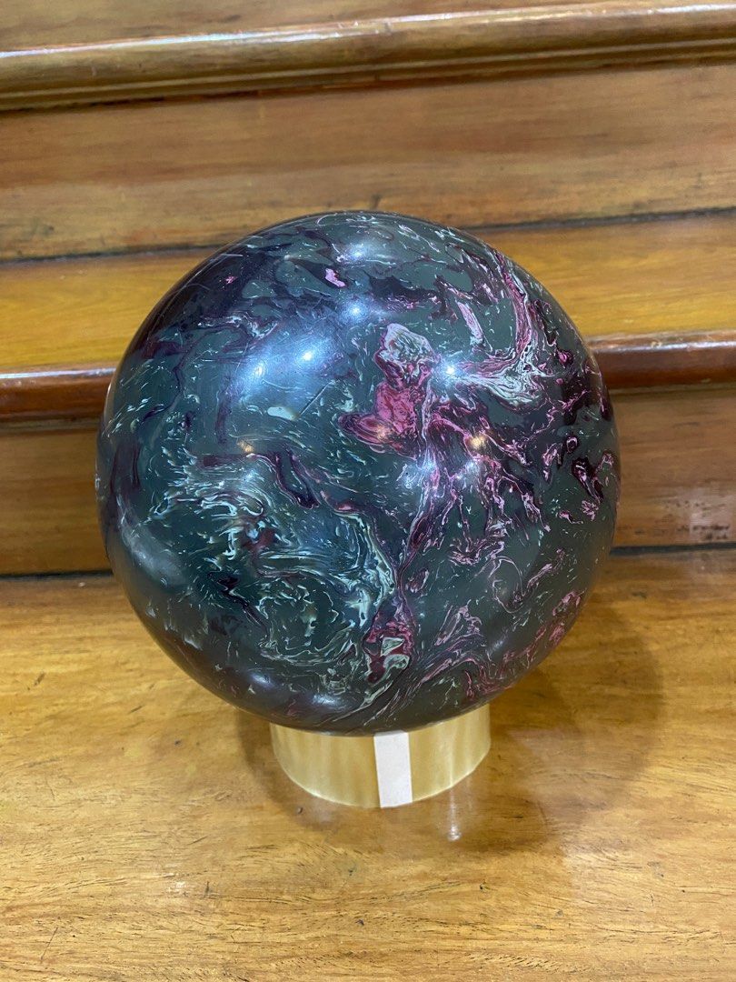 Storm Big Hit Pearl Bowling Ball (14 lbs), Sports Equipment, Sports ...