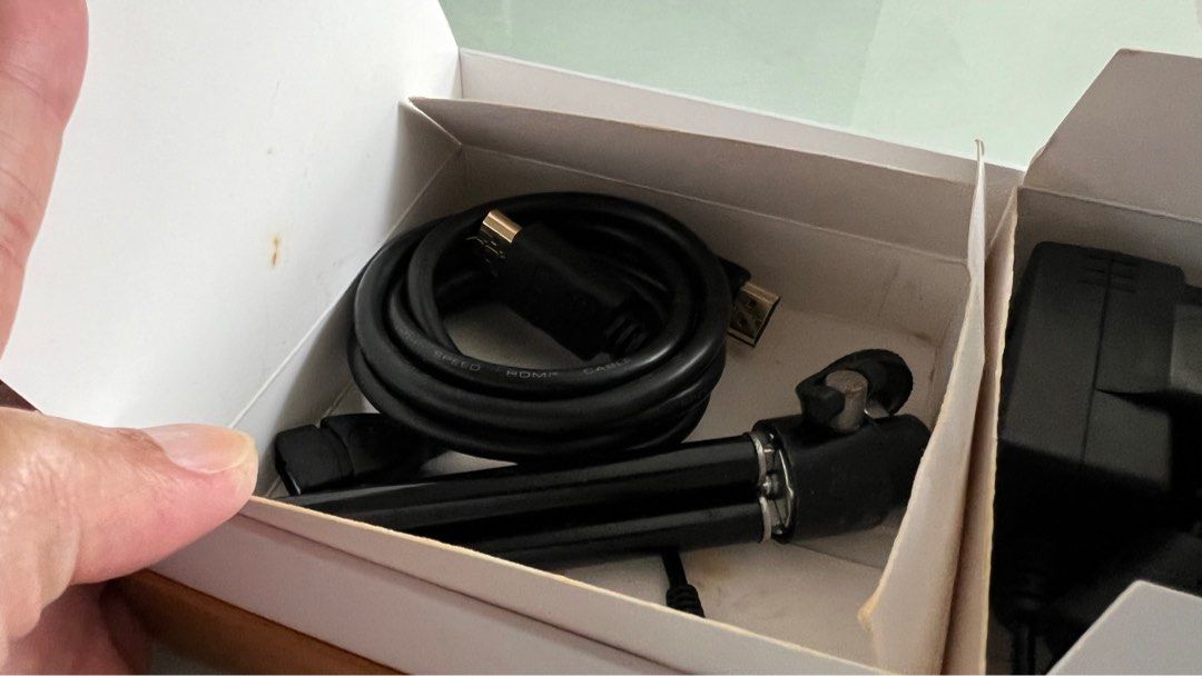 Canon Rayo i5 Mini Projector, TV & Home Appliances, TV & Entertainment ...