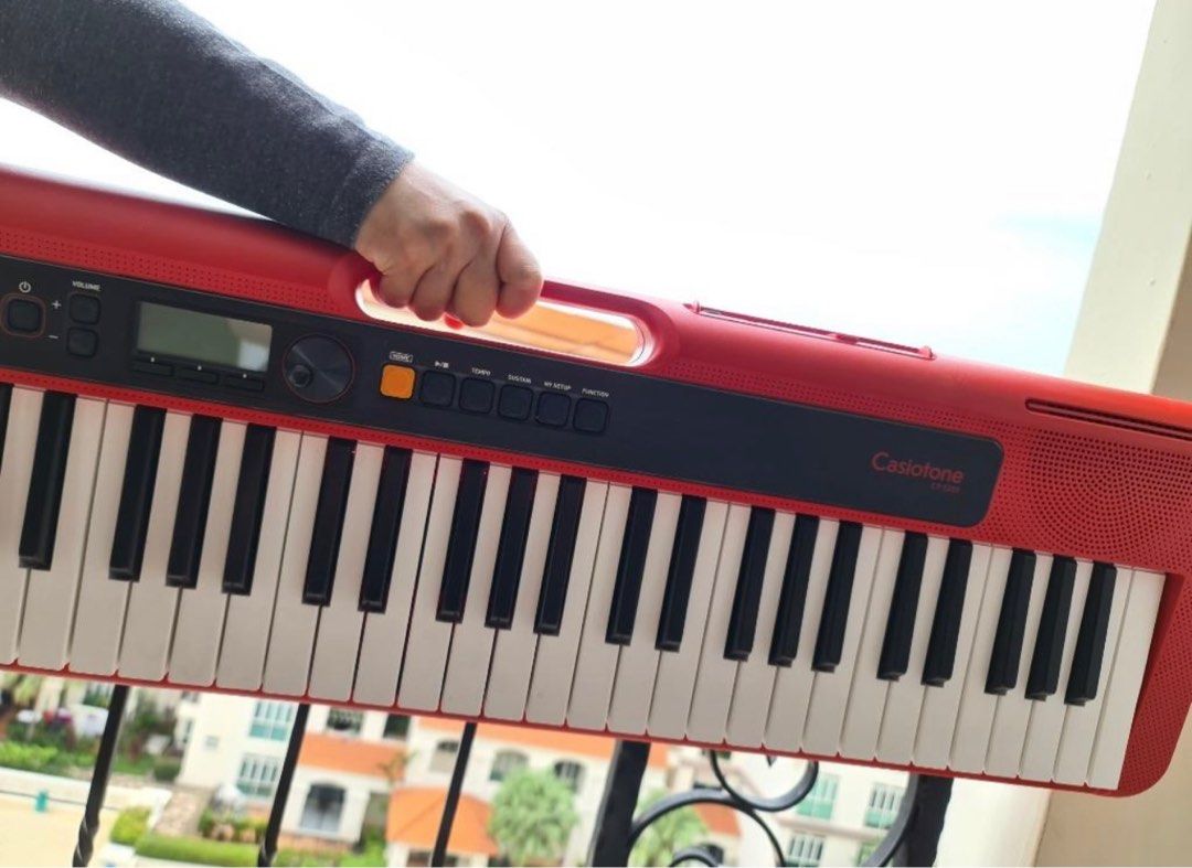 Casiotone CT S200 Red, Hobbies & Toys, Music & Media, Musical ...