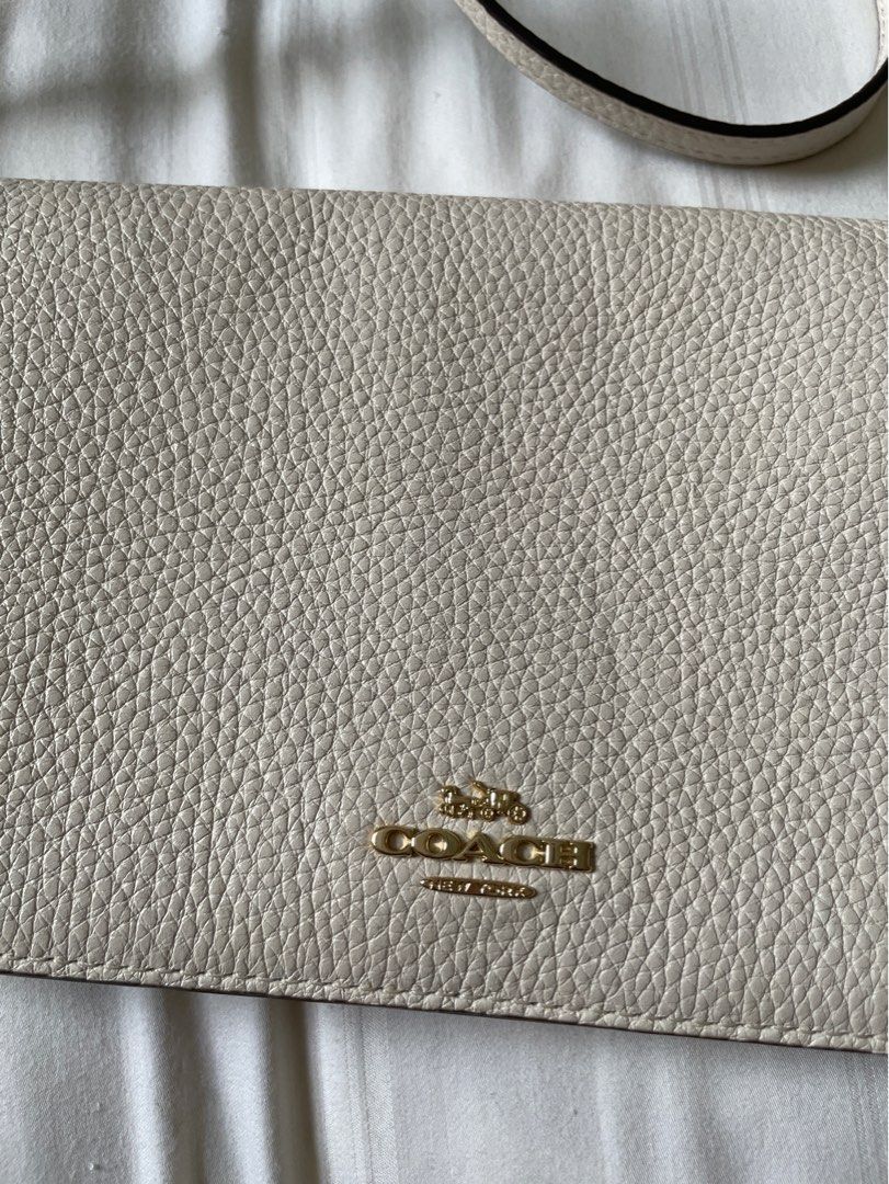 Coach cross body bag, Women's Fashion, Bags & Wallets, Cross-body Bags on Carousell