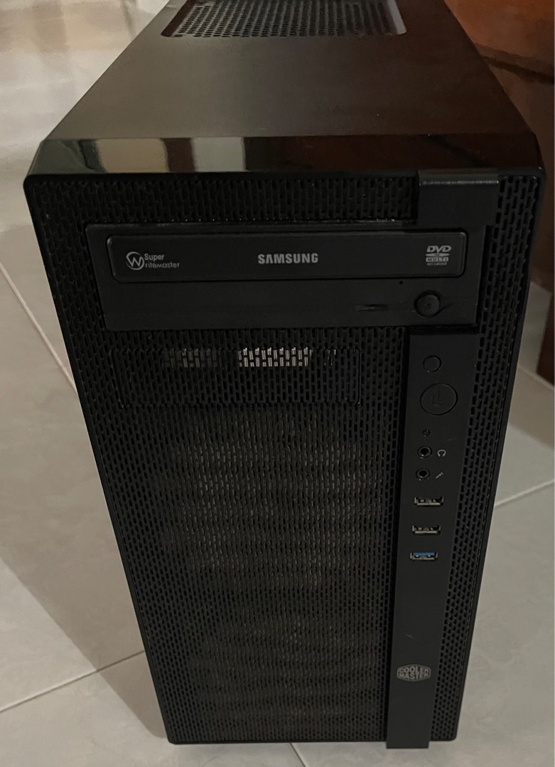 Coolermaster N200 Mini Tower Chassis, Computers & Tech, Parts ...