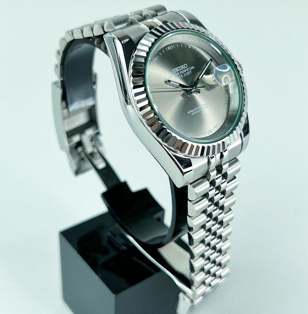Custom Seiko Mod Minimal Grey DJ 36mm, Men's Fashion, Watches ...