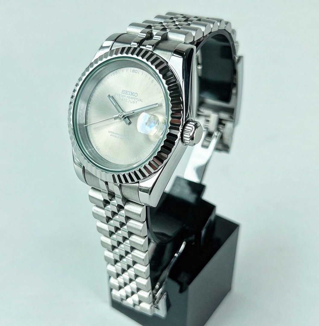 Custom Seiko Mod Minimal Grey DJ 36mm, Men's Fashion, Watches ...