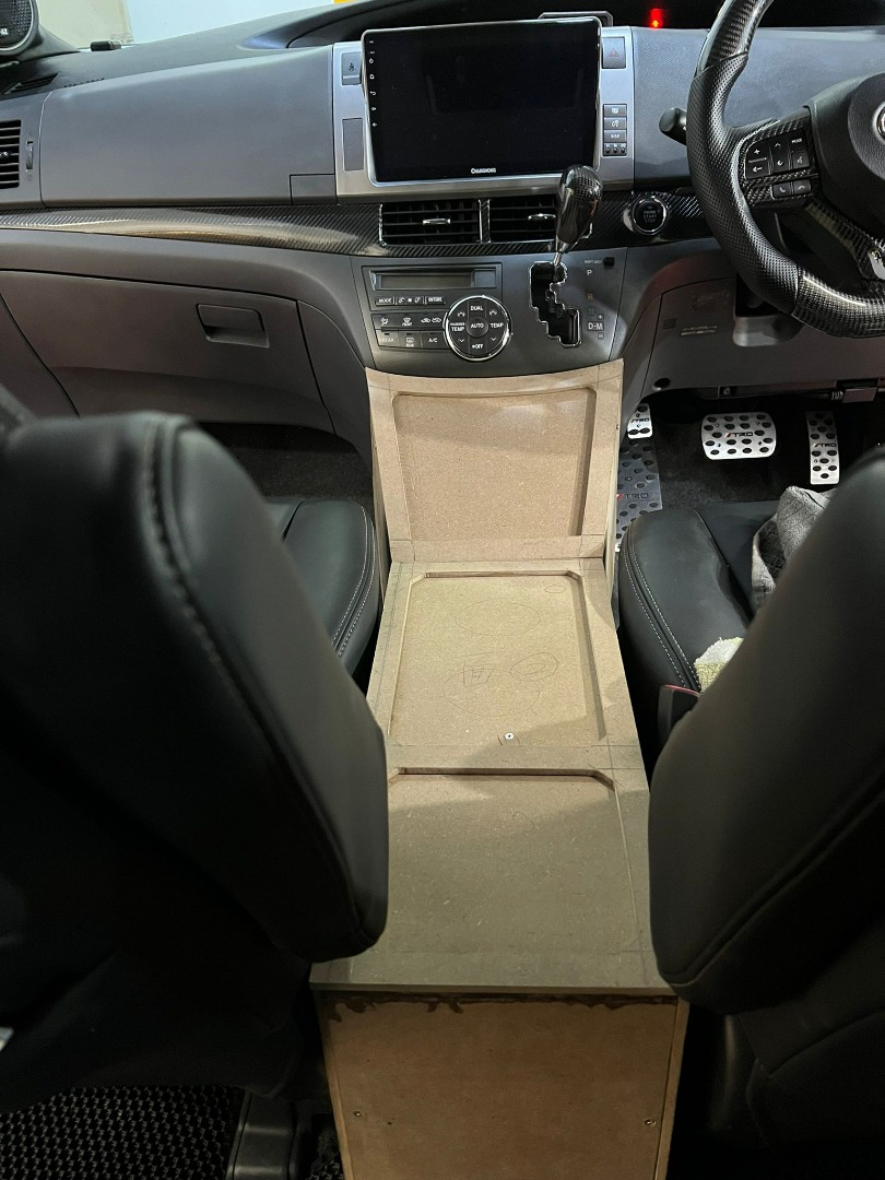 Customised work for estima console and rear subwoofer, Car Accessories ...