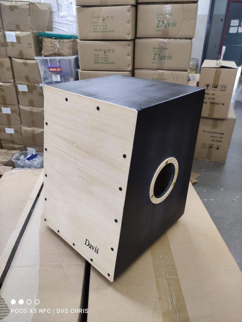 Davis Beat Box - Matte Black, Hobbies & Toys, Music & Media, Musical ...