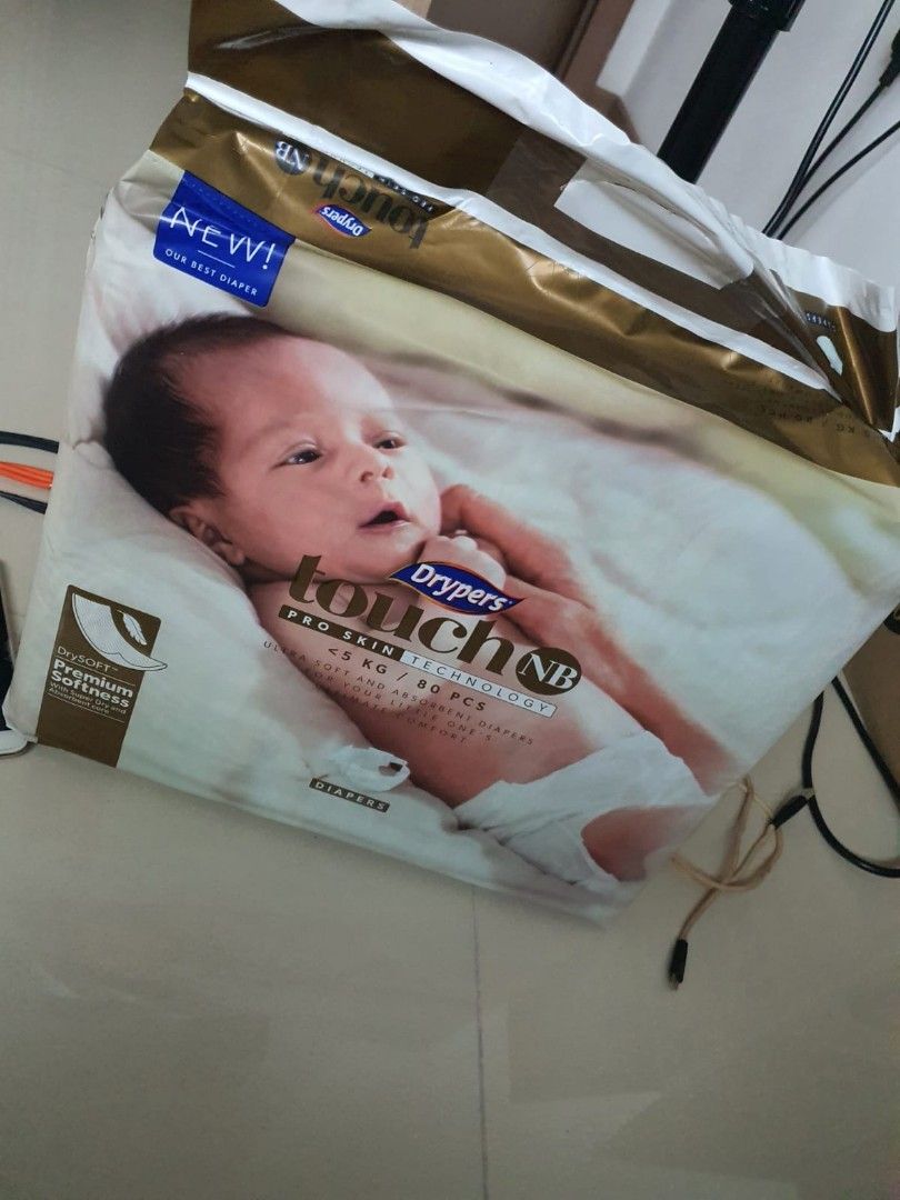 Drypers Touch Newborn( 2 packet), Babies & Kids, Bathing & Changing ...