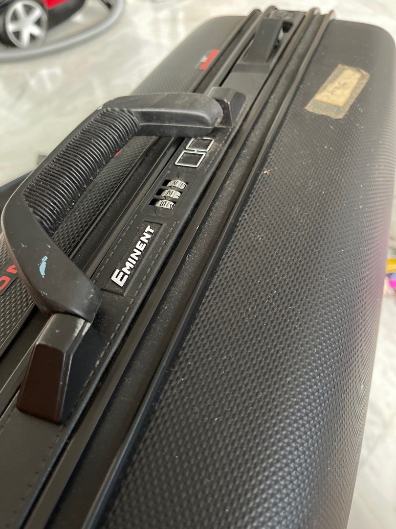 Eminent old style luggage, Everything Else on Carousell