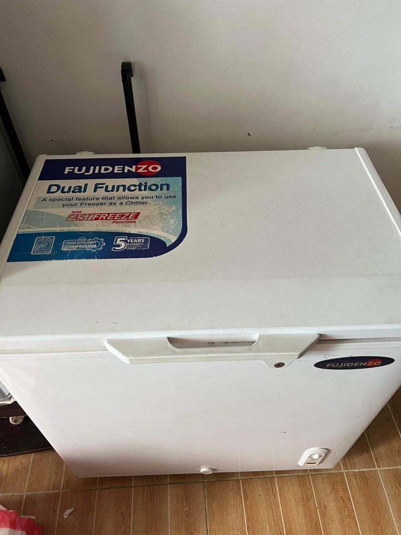 Fujidenzo Chest Freezer 4 cu. ft., TV & Home Appliances, Kitchen ...