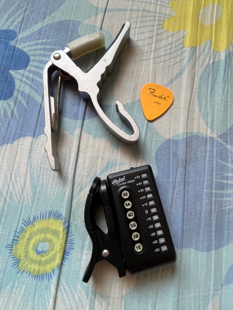 GTX Guitaras - Acoustic Guitar (Blue) with with Body Bag, Capo, Tuner ...