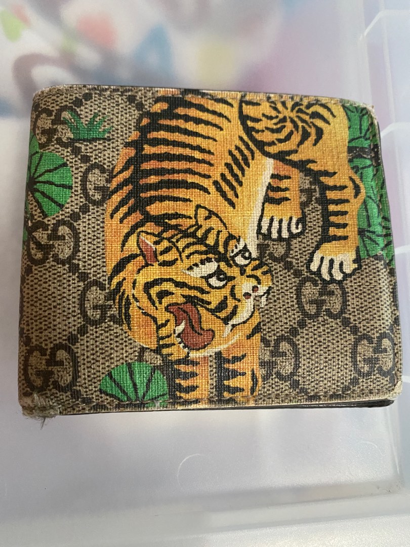 Gucci tiger wallet, Men's Fashion, Watches & Accessories, Wallets ...
