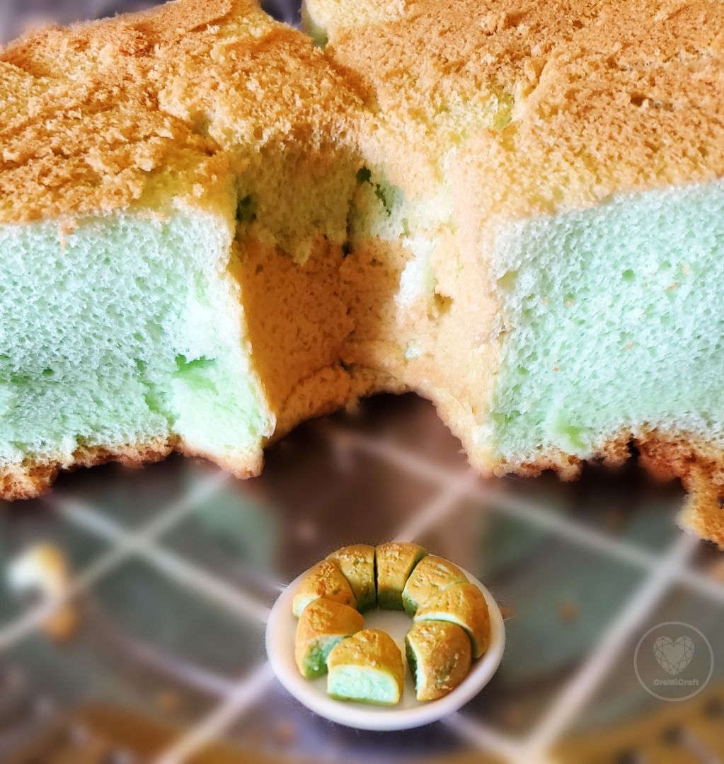 Handmade Miniature Pandan Chiffon Cake, Hobbies & Toys, Stationery ...