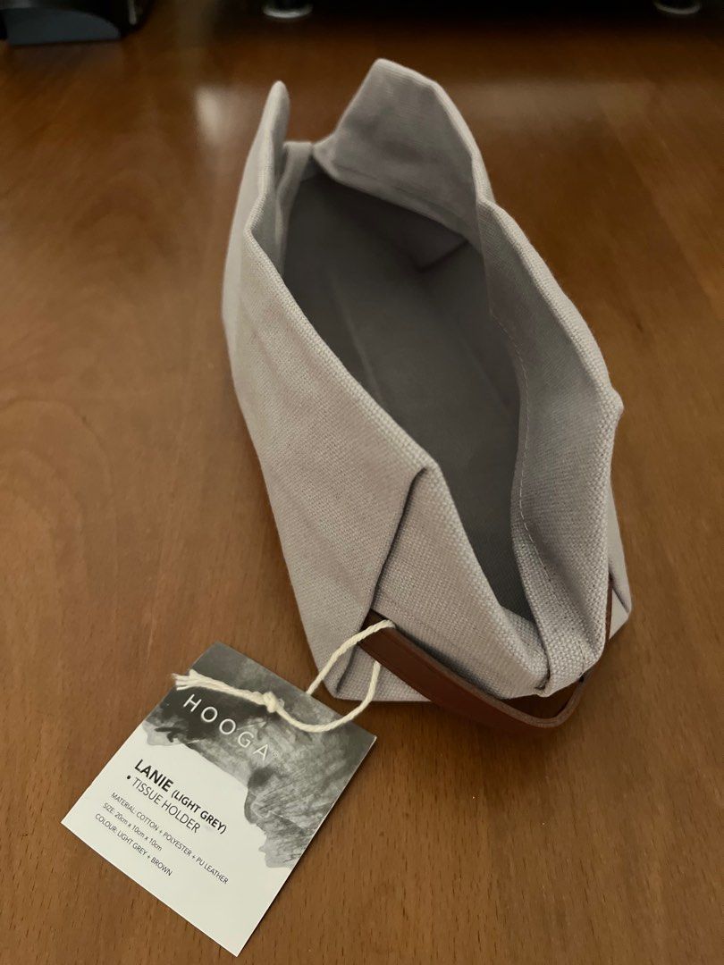 Hooga Tissue Holder, Furniture & Home Living, Home Improvement ...