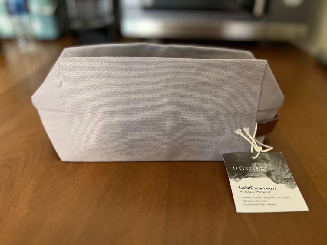 Hooga Tissue Holder, Furniture & Home Living, Home Improvement ...