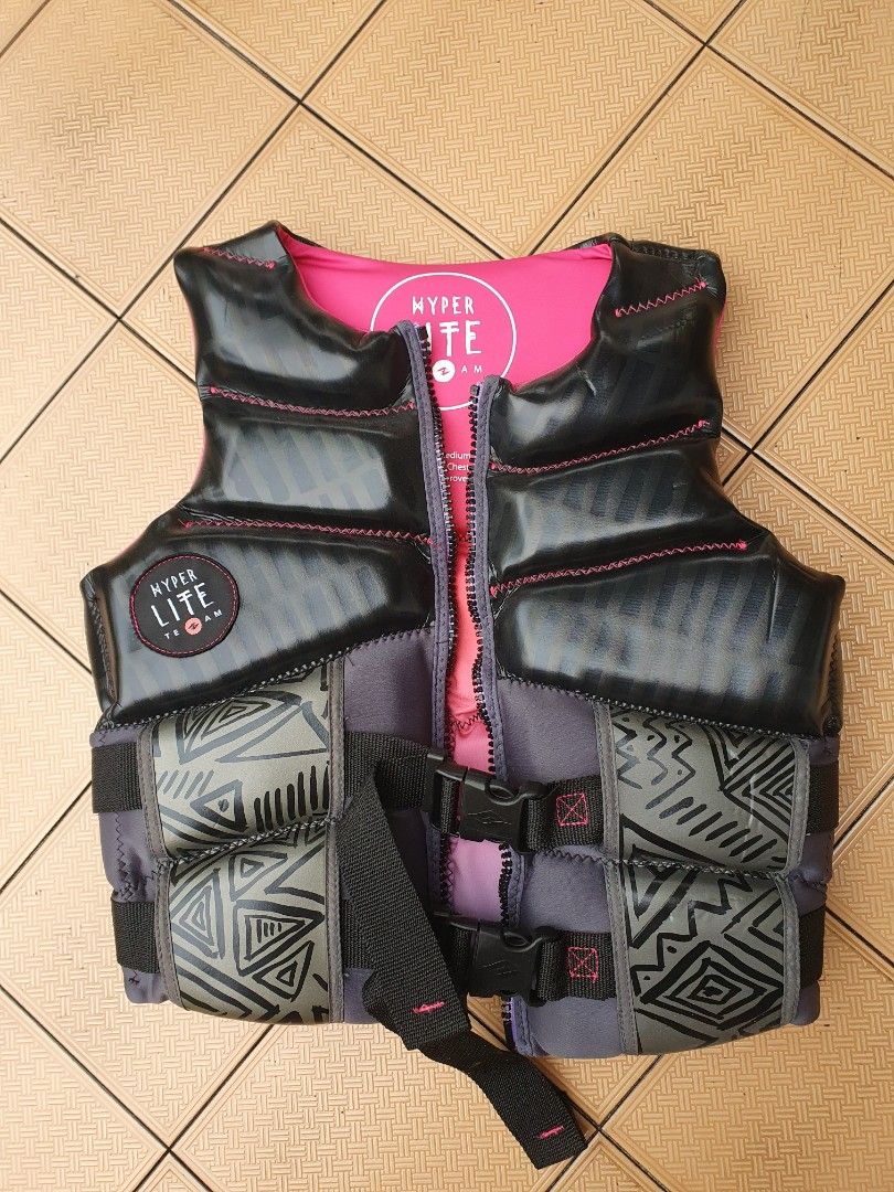 Hyperlite Team pfd life vest wakeboard, Sports Equipment, Sports ...