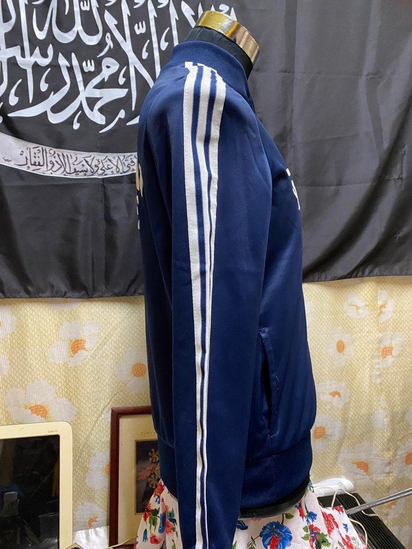 Jeket Original adidas, Men's Fashion, Coats, Jackets and Outerwear on ...