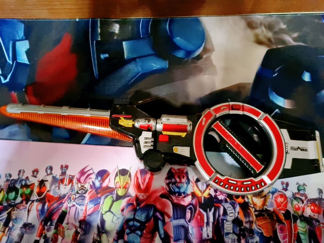 Kamen Rider Faiz - DX Faiz Driver w Faiz Gearbox Set & Faiz Blaster ...
