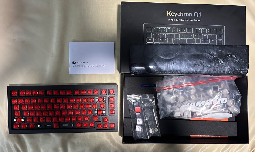 Keychron Q1 V1 - Fully Assembled but Ribbon Cable Issues, Computers ...