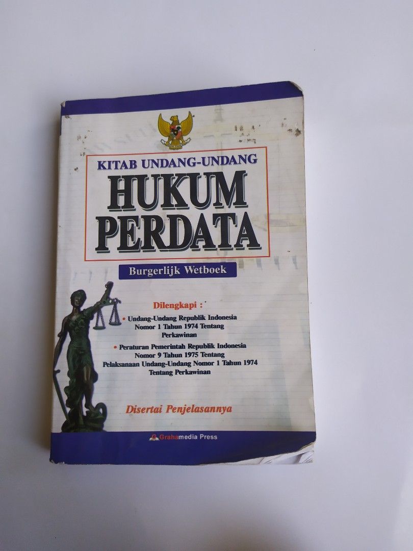 kitab Undang-Undang hukum perdata, Buku & Alat Tulis, Buku di Carousell