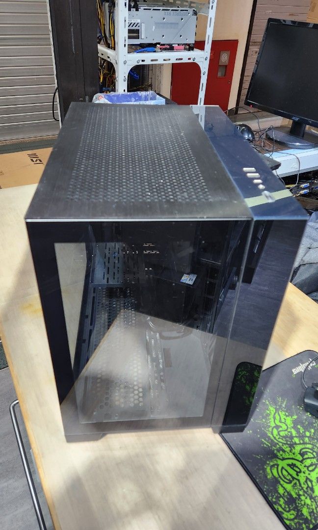 LIAN LI 011 Dynamic Mini (mATX/ITX) PC case, Computers & Tech, Parts ...