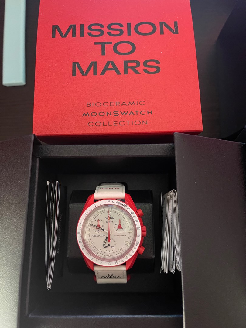 Swatch x Omega Mission to Mars, Men's Fashion, Watches & Accessories ...