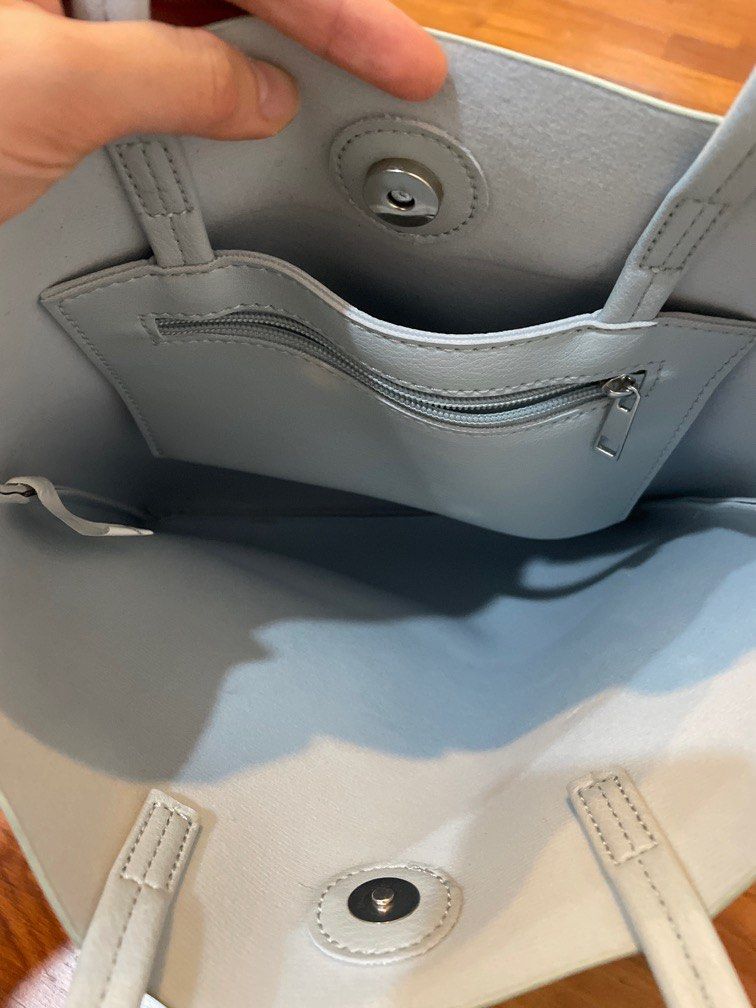 Moomin light blue miniso tote bag, Women's Fashion, Bags & Wallets ...