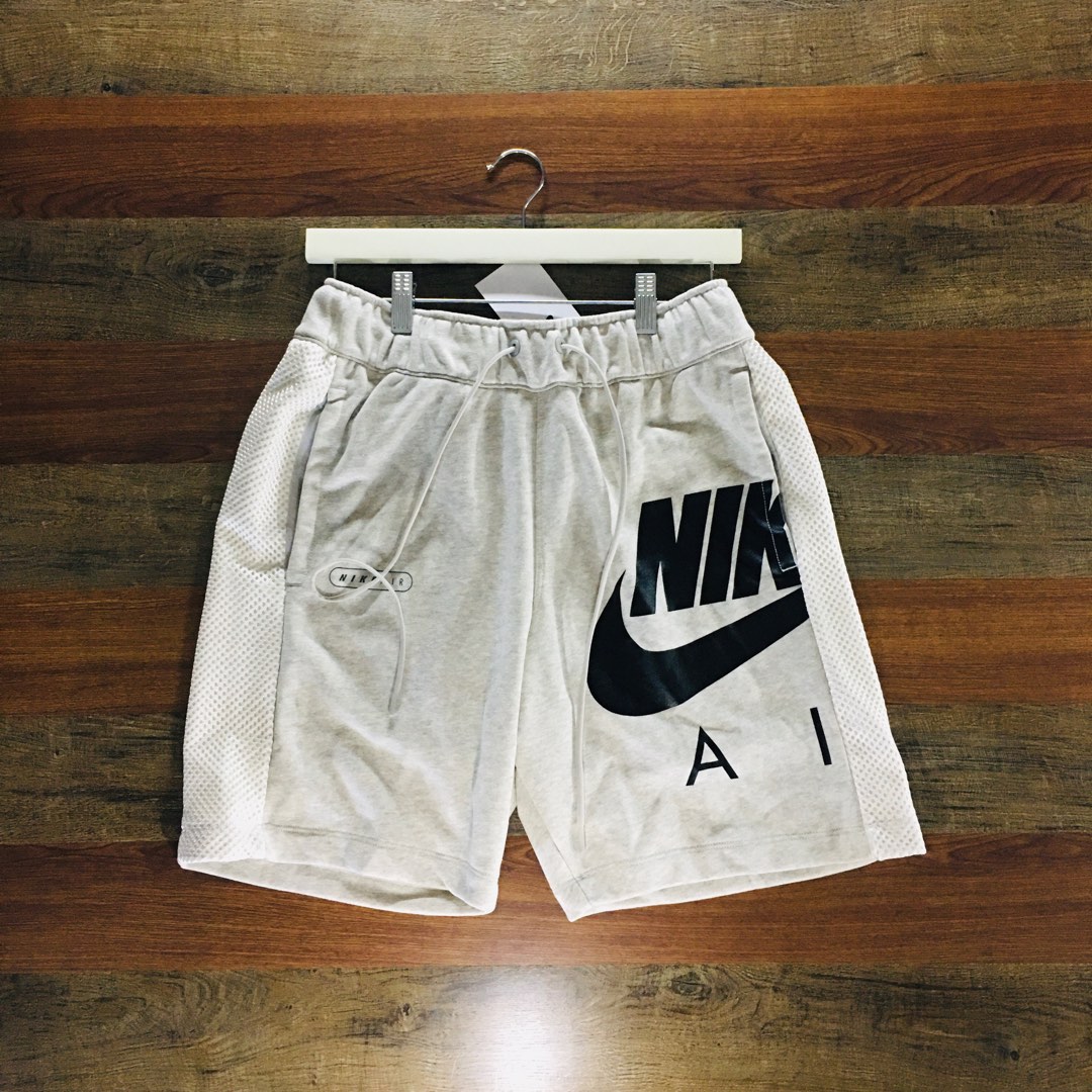 Nike Air Shorts- Bnew, Men's Fashion, Bottoms, Shorts on Carousell