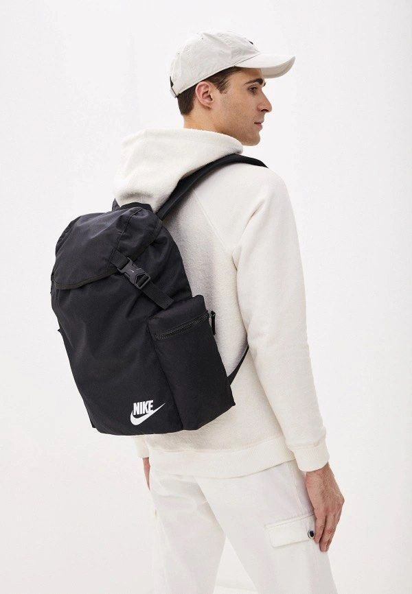 Nike Unisex Heritage Rucksack (24L) - Black, Men's Fashion, Bags ...