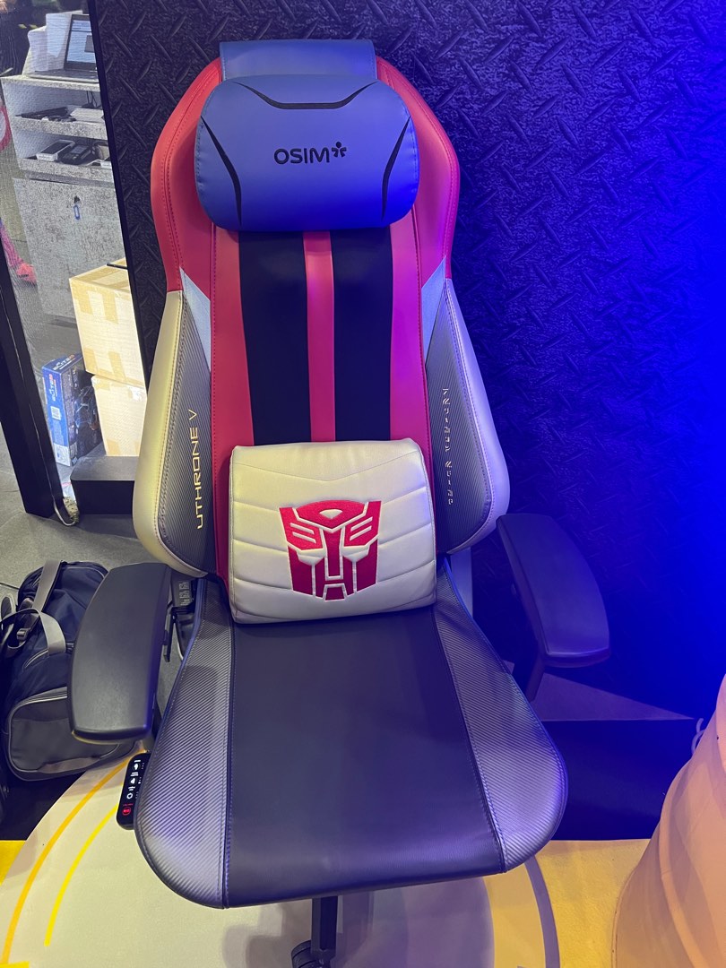 Osim throne v transformers, Furniture & Home Living, Furniture, Chairs ...