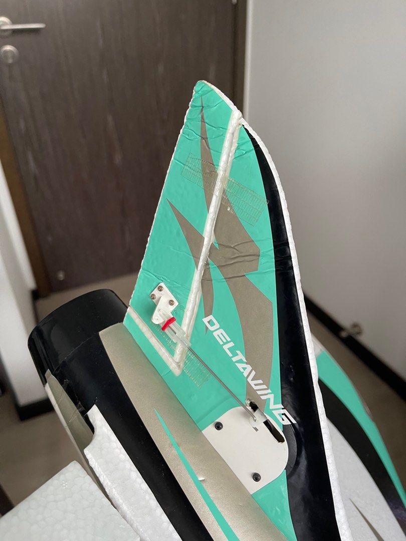 Rc plane blackbird deltawing EDF with spektrum AR636A AS3X DSMX ...