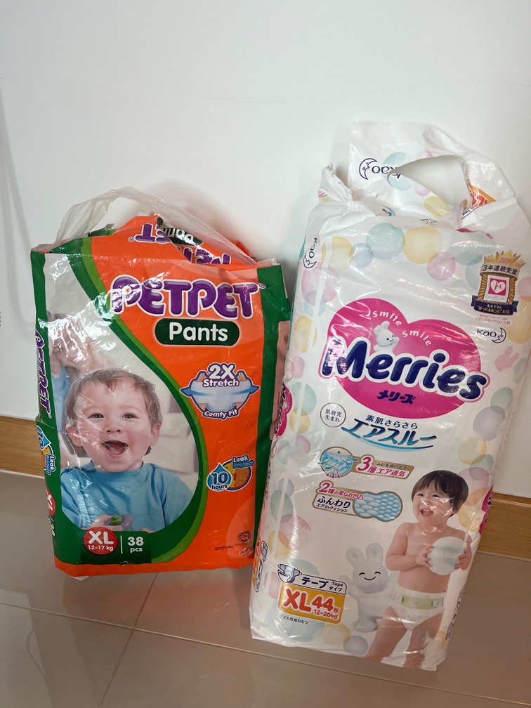 Petpet Merries pampers, Babies & Kids, Bathing & Changing, Diapers ...