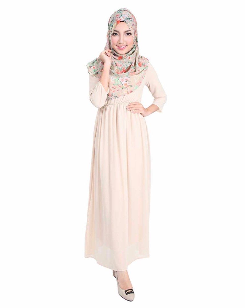 Poplook Maxi Dress in Sand, Women's Fashion, Muslimah Fashion, Dresses ...