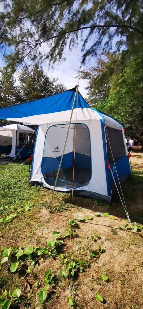 Quechua M Base Tent, Sports Equipment, Hiking & Camping on Carousell