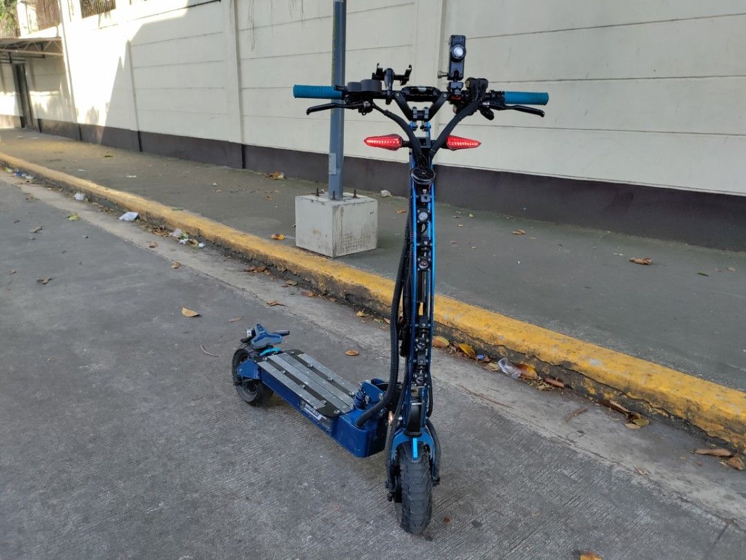 RUSH WEPED ELECTRIC SCOOTER, Sports Equipment, Sports & Games, Skates ...