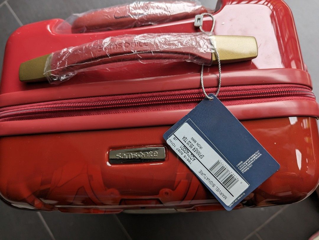 Samsonite Marvel Signature ' Iron Man' series luggage, Hobbies & Toys ...