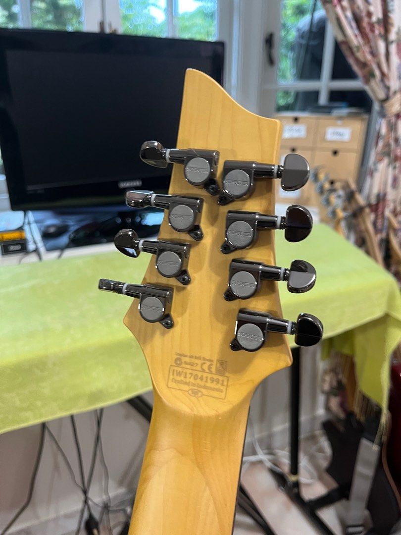 Schecter Demon 8 8string electric guitar, Hobbies & Toys, Music & Media ...