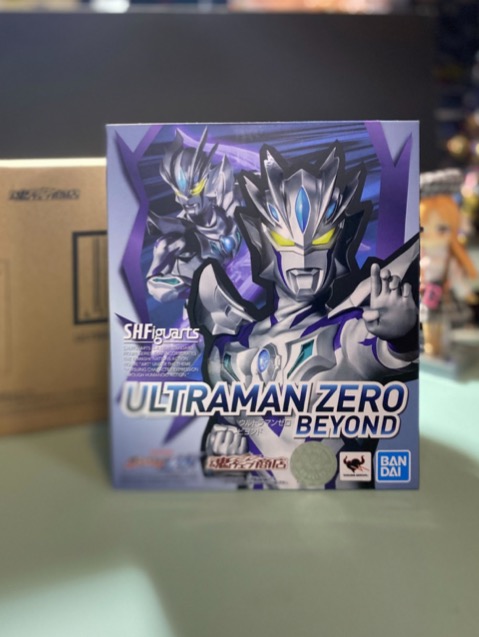 SHF ultraman zero beyond 超人zero 二手連啡盒, 興趣及遊戲, 玩具 & 遊戲類 - Carousell