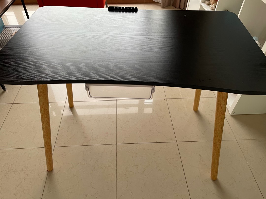 Simple computer and work table, Furniture & Home Living, Furniture ...