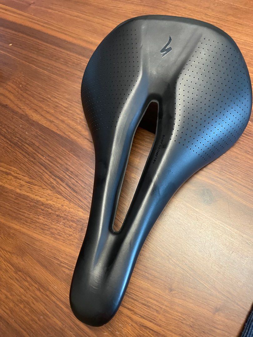 Specialized Arc Expert Saddle Ti Rails Carbon Shell, Sports Equipment ...