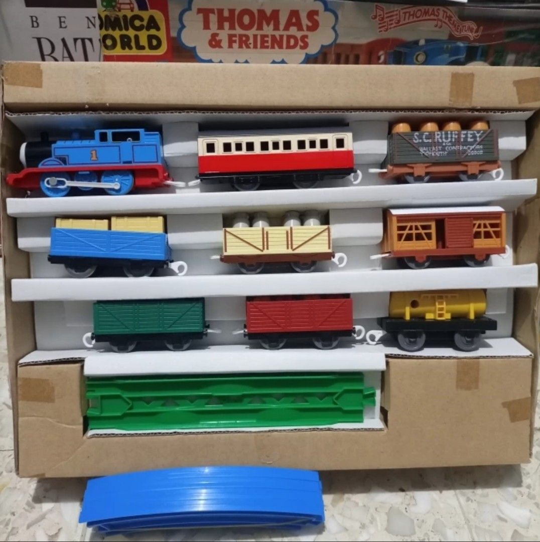 Takara Tomy Plarail - Thomas & Many Freight Car Set, Toys & Collectibles, Mainan di Carousell