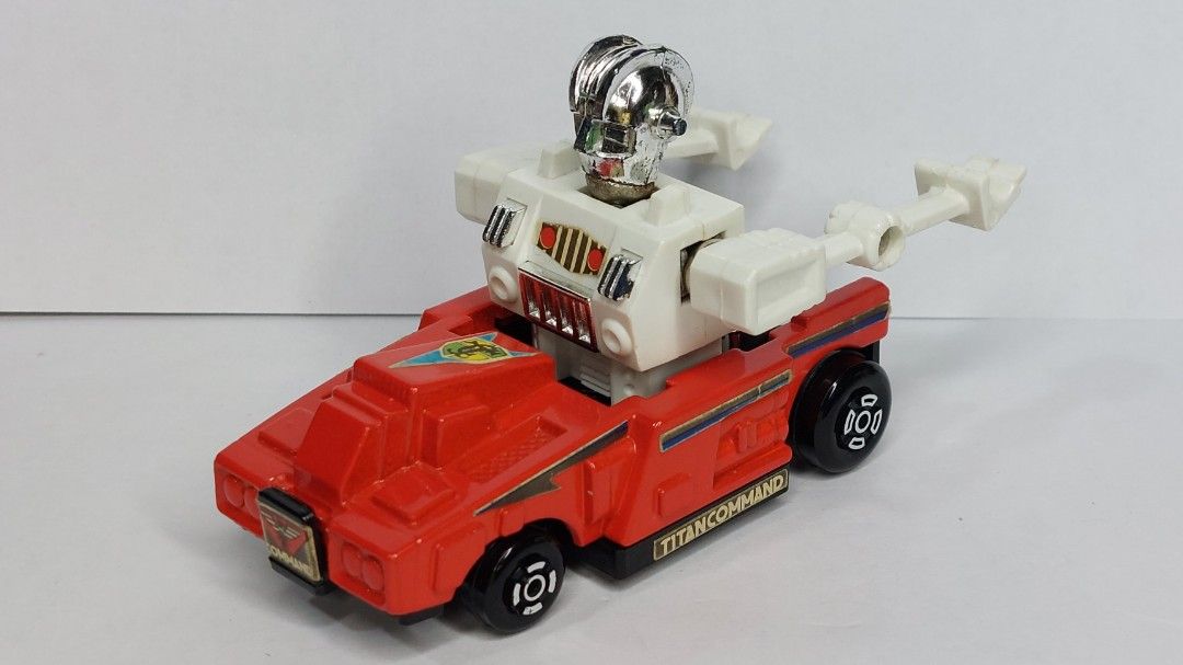 Titan command / Microman Jimuka F1S (Kosumodo) and T452 (Poseida) by ...