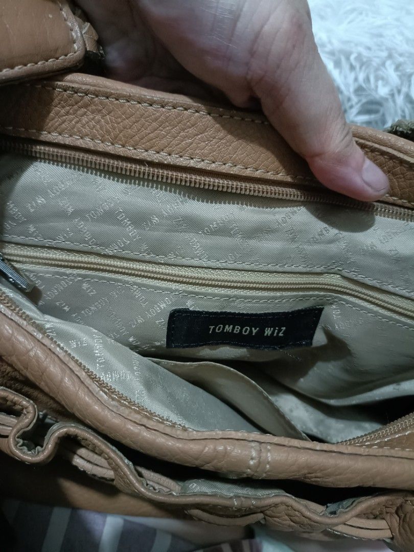 Tomboy Wiz Genuine Leather Stand Alone Hobo Style Bag, Women's Fashion, Bags & Wallets, Shoulder ...