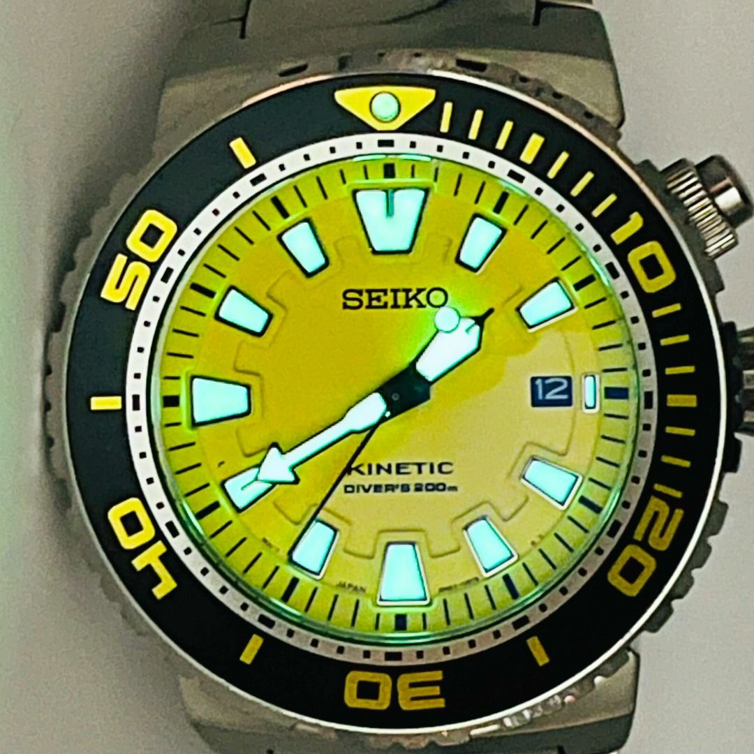 Very Rare Vintage Seiko Yellow Dial face Kinetic 200m Air Diver SKA383 ...