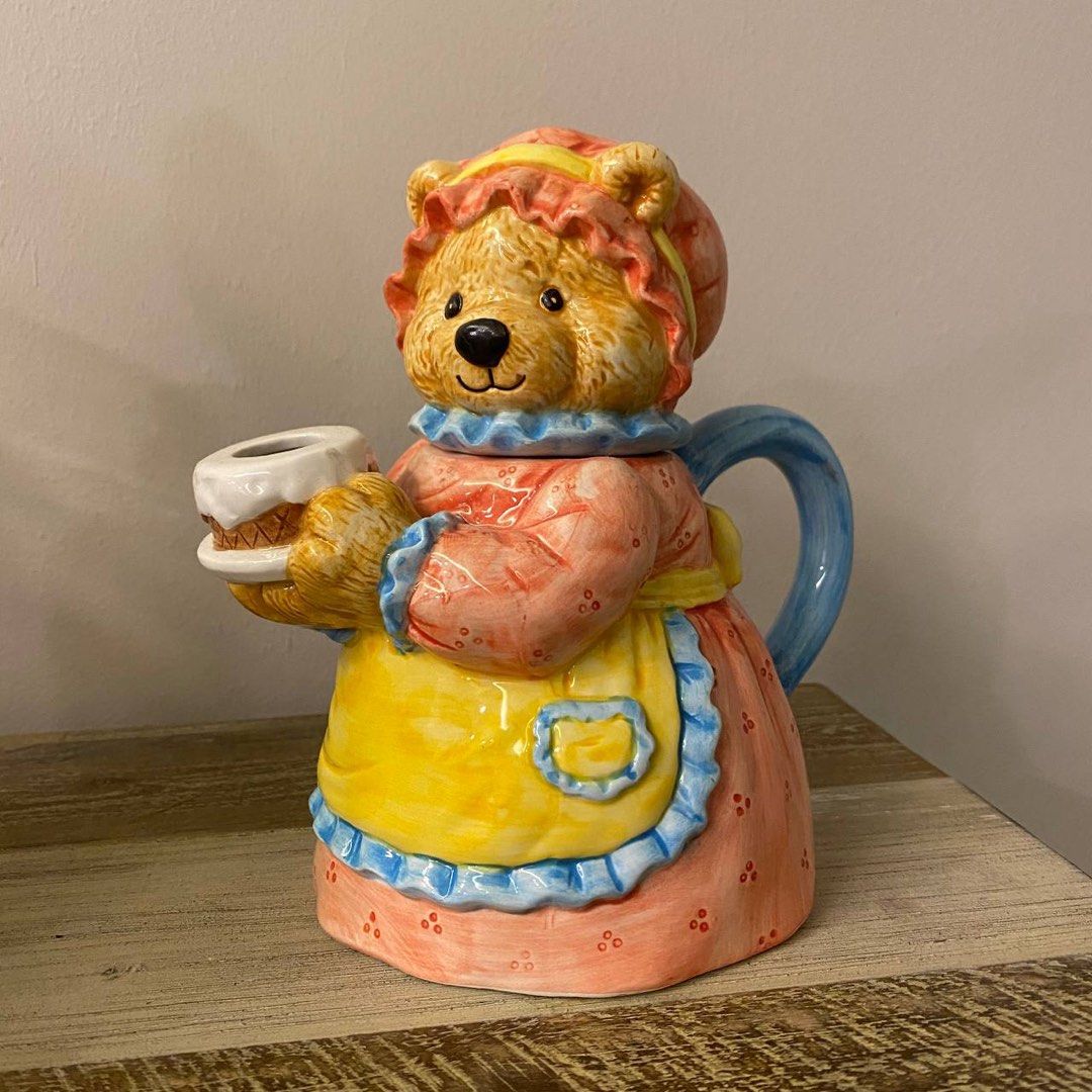 Vintage Bear Teapot, Hobbies & Toys, Memorabilia & Collectibles ...